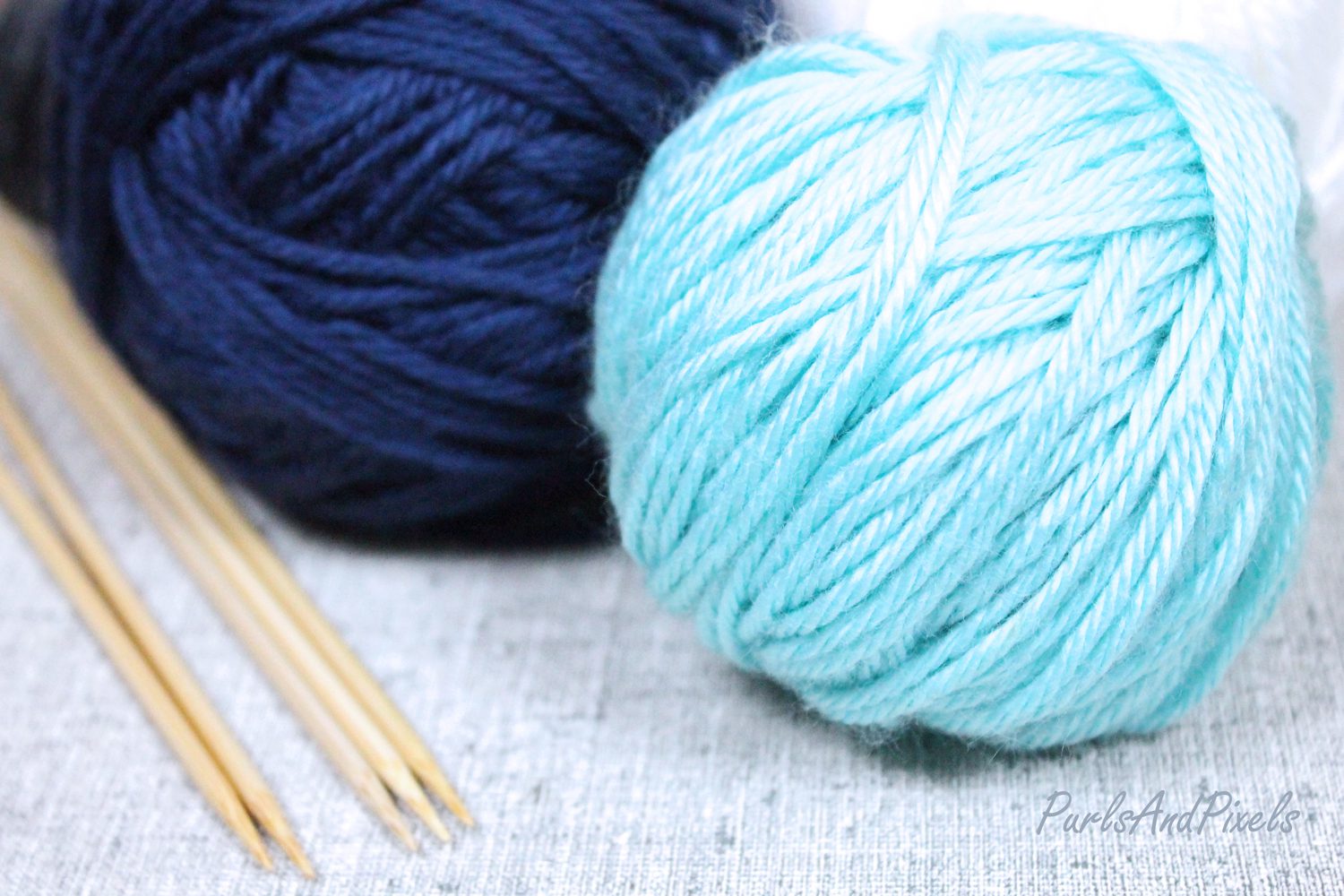 How to Wind a Center-Pull Yarn Ball - PurlsAndPixels