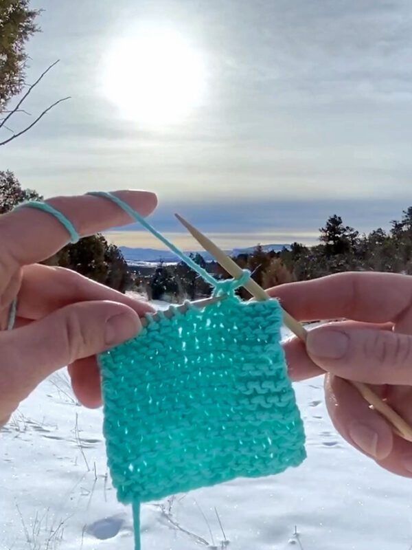 Beginner's Guide to Knitting - PurlsAndPixels