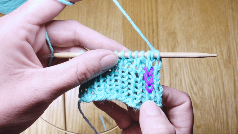 Knit vs Purl - How to Tell the Difference - PurlsAndPixels