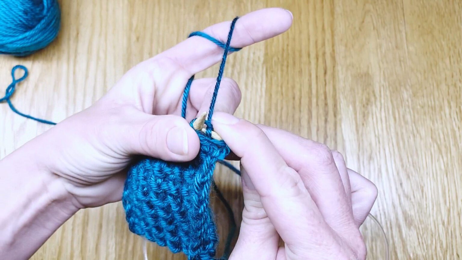 Knit Thru the Back Loop "ktbl" - PurlsAndPixels