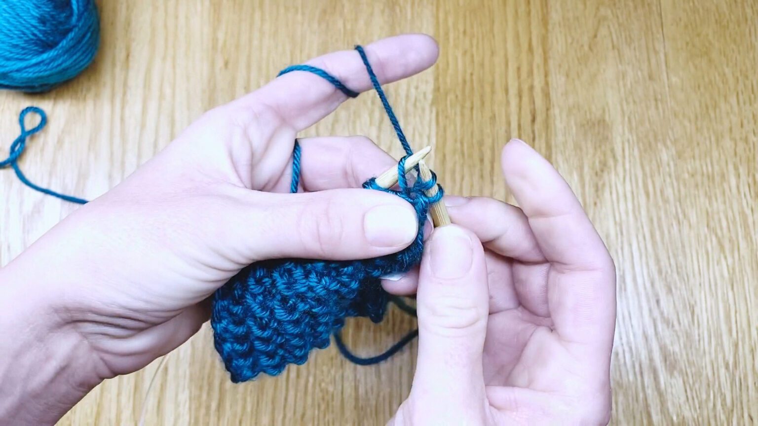 Knit Thru the Back Loop "ktbl" - PurlsAndPixels