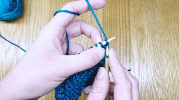 ktbl - Knit Thru the Back Loop to Twist Knit Stitches - PurlsAndPixels